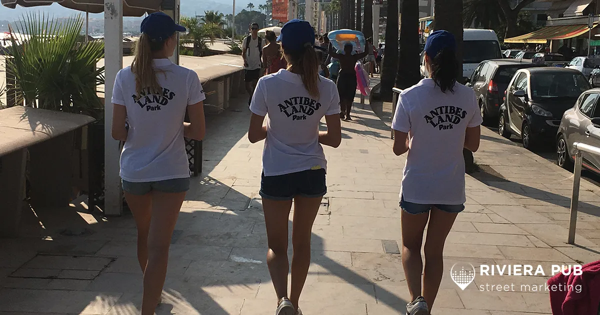 Distribution plage – Antibes Land | Street marketing – 2017
